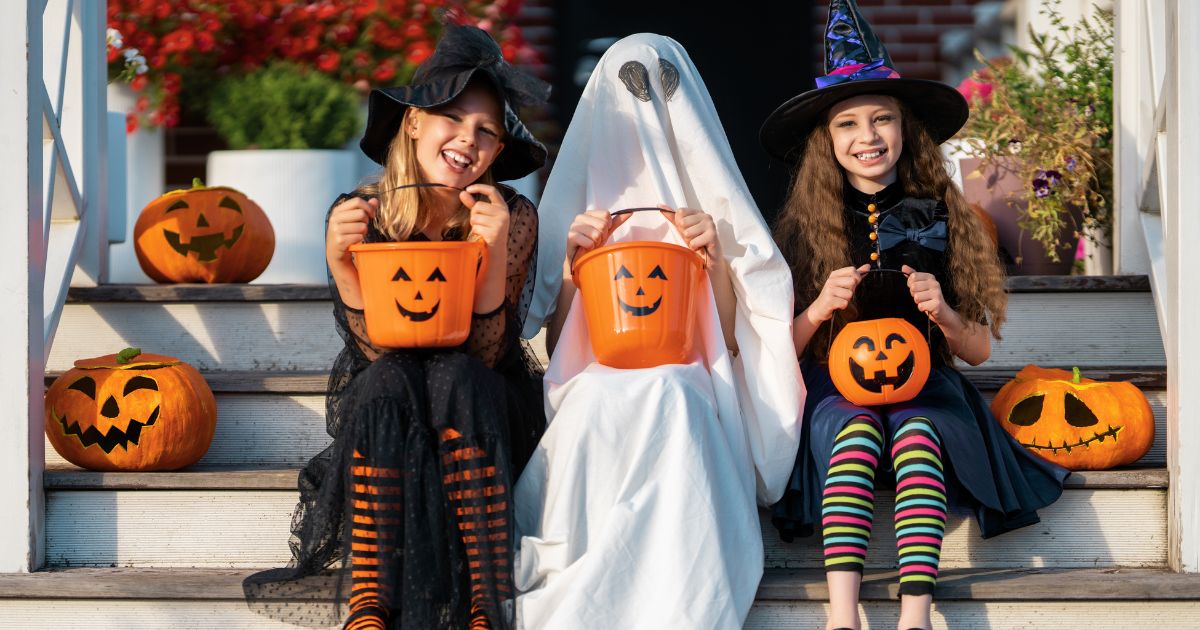 Halloween Safety Tips | Galfand Berger | 800-222-USWA (8792)